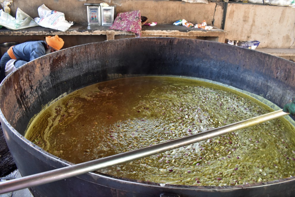 Inside the world’s largest community kitchen – People I Meet and Food ...